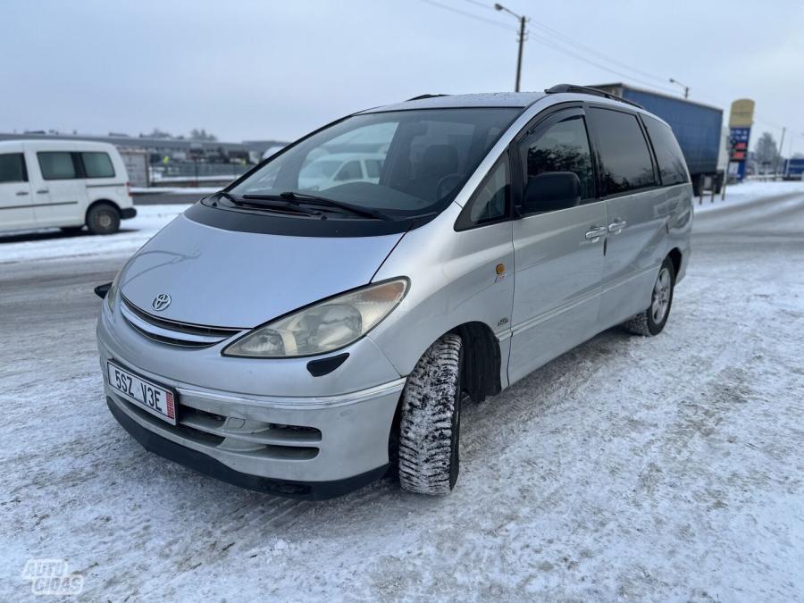 Grey Toyota Previa 2002 in Marijampole, with an engine capacity of 2.00 L and mileage of 278 thousand km for 2499 €, photo 3 on AUTOMOTO.COM.LV