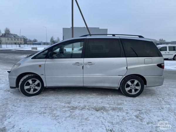 Grey Toyota Previa 2002 in Marijampole, with an engine capacity of 2.00 L and mileage of 278 thousand km for 2499 €, photo 4 on AUTOMOTO.COM.LV