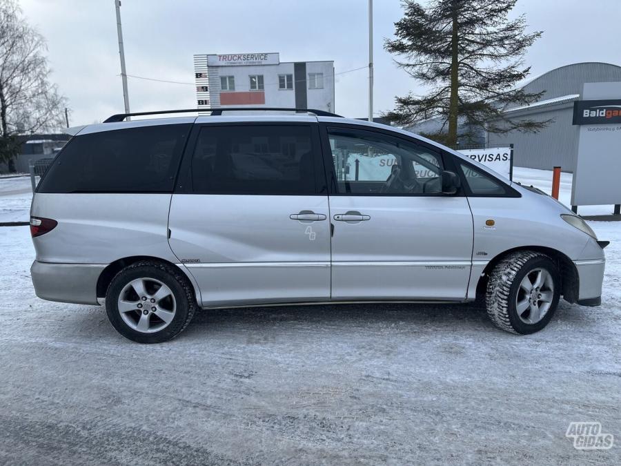 Grey Toyota Previa 2002 in Marijampole, with an engine capacity of 2.00 L and mileage of 278 thousand km for 2499 €, photo 8 on AUTOMOTO.COM.LV