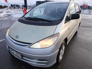 Pelēks Toyota Previa 2002 Viļņa, ar dzinēja tilpumu 0.00 L un nobraukumu 304 tūkst. km par 1000 €, foto  vietnē AUTOMOTO.COM.LV