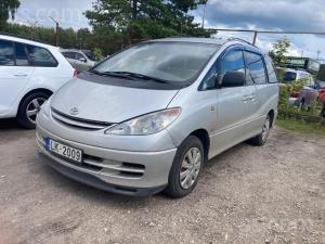Pelēks Toyota Previa 2003 Rīga, ar dzinēja tilpumu 2.00 L un nobraukumu 0 tūkst. km par 920 €, foto  vietnē AUTOMOTO.COM.LV