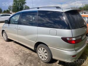 Grey Toyota Previa 2003 in Riga, with an engine capacity of 2.00 L and mileage of 0 thousand km for 920 €, photo 5 on AUTOMOTO.COM.LV