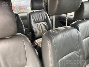 Grey Toyota Previa 2003 in Riga, with an engine capacity of 2.00 L and mileage of 0 thousand km for 920 €, photo 15 on AUTOMOTO.COM.LV