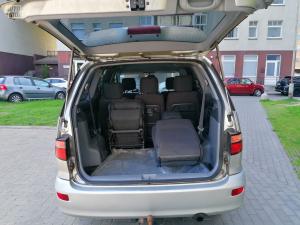 Pelēks Toyota Previa 2003 Viļņa, ar dzinēja tilpumu 2.00 L un nobraukumu 317 tūkst. km par 950 €, foto 18 vietnē AUTOMOTO.COM.LV