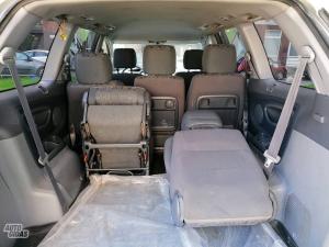 Pelēks Toyota Previa 2003 Viļņa, ar dzinēja tilpumu 2.00 L un nobraukumu 317 tūkst. km par 950 €, foto 19 vietnē AUTOMOTO.COM.LV