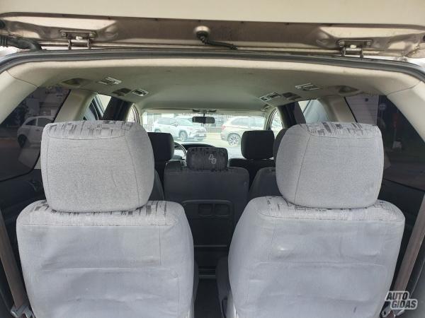 Pelēks Toyota Previa 2004 Kauņa, ar dzinēja tilpumu 2.00 L un nobraukumu 400 tūkst. km par 1450 €, foto 8 vietnē AUTOMOTO.COM.LV