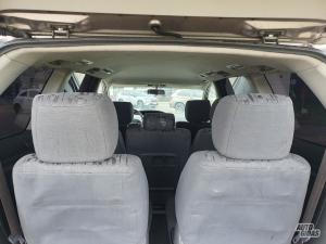 Grey Toyota Previa 2004 in Kaunas, with an engine capacity of 2.00 L and mileage of 400 thousand km for 1450 €, photo 9 on AUTOMOTO.COM.LV