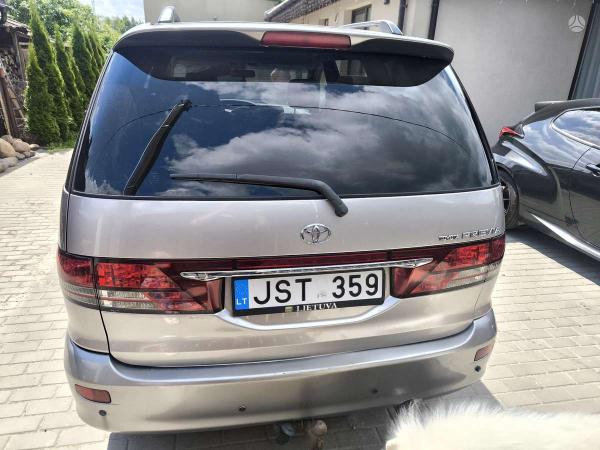 Pelēks Toyota Previa 2004 Viļņa, ar dzinēja tilpumu 2.00 L un nobraukumu 221 tūkst. km par 3200 €, foto 8 vietnē AUTOMOTO.COM.LV