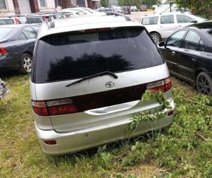 Pelēks Toyota Previa 2007 Viļņa, ar dzinēja tilpumu 0.00 L un nobraukumu 350 tūkst. km par 600 €, foto 6 vietnē AUTOMOTO.COM.LV