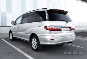 Grey Toyota Previa 2001 in Tallinn, with an engine capacity of 2.00 L and mileage of 262 thousand km for 2499 €, photo 4 on AUTOMOTO.COM.LV