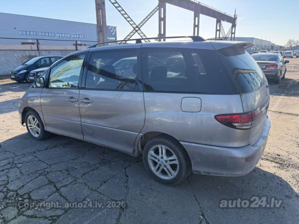 Grey Toyota Previa 2005 in Tallinn, with an engine capacity of 2.00 L and mileage of 360 thousand km for 999 €, photo 4 on AUTOMOTO.COM.LV