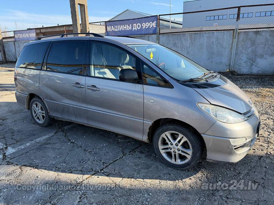 Pelēks Toyota Previa 2005 Tallina, ar dzinēja tilpumu 2.00 L un nobraukumu 360 tūkst. km par 999 €, foto 1 vietnē AUTOMOTO.COM.LV