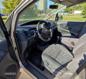 Toyota Previa 2003 in Tallinn, with an engine capacity of 2.00 L and mileage of 260 thousand km for 2300 €, photo 10 on AUTOMOTO.COM.LV