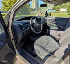 Toyota Previa 2003 in Tallinn, with an engine capacity of 2.00 L and mileage of 260 thousand km for 2300 €, photo 23 on AUTOMOTO.COM.LV