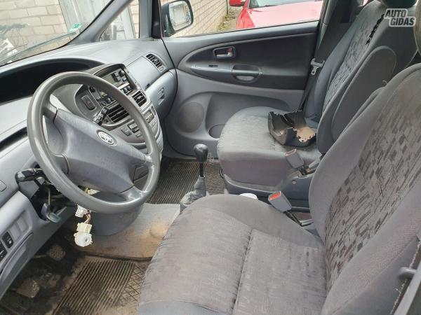 Toyota Previa 2001 Šauļi, ar dzinēja tilpumu 2.00 L un nobraukumu 300 tūkst. km par 450 €, foto 7 vietnē AUTOMOTO.COM.LV
