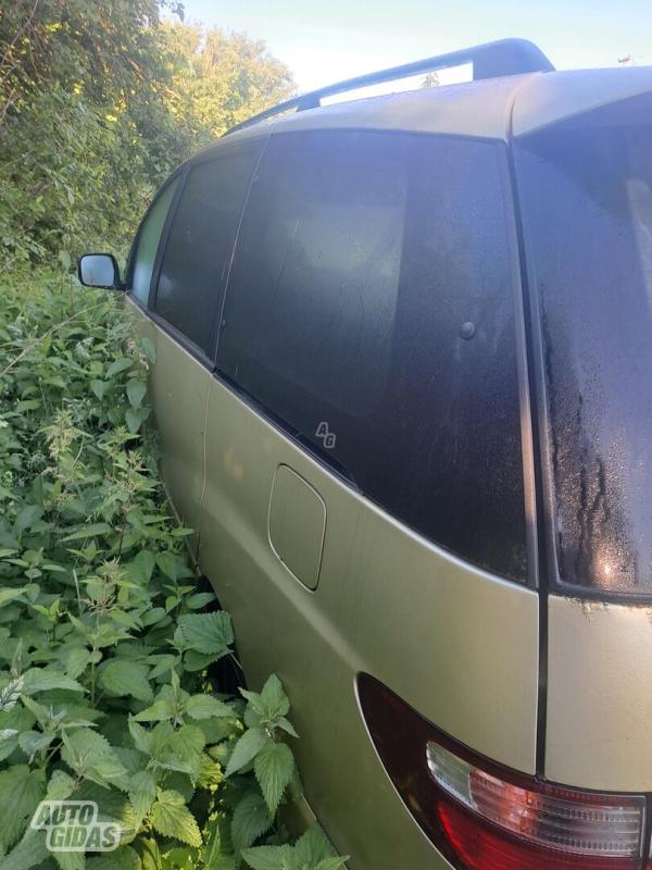 Toyota Previa 2002 in Akmene, with an engine capacity of 2.00 L and mileage of 260 thousand km for 600 €, photo 6 on AUTOMOTO.COM.LV