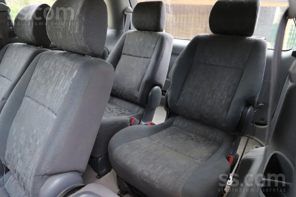 Toyota Previa 2002 in Tukums, with an engine capacity of 2.00 L and mileage of 334 thousand km for 2450 €, photo 10 on AUTOMOTO.COM.LV