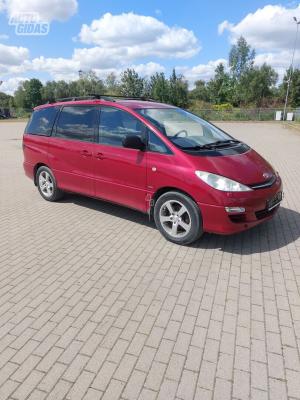 Toyota Previa 2004 in Marijampole, with an engine capacity of 2.40 L and mileage of 280 thousand km for 2750 €, photo 3 on AUTOMOTO.COM.LV