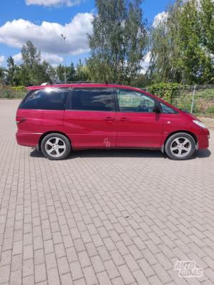 Toyota Previa 2004 in Marijampole, with an engine capacity of 2.40 L and mileage of 280 thousand km for 2750 €, photo 4 on AUTOMOTO.COM.LV