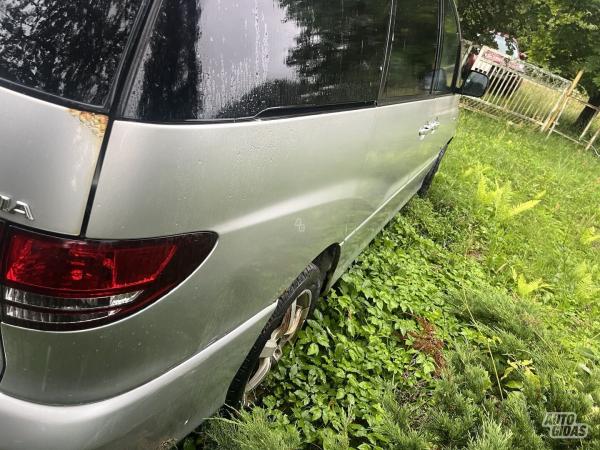 Toyota Previa 2005 Viļņa, ar dzinēja tilpumu 2.00 L un nobraukumu 300 tūkst. km par 680 €, foto 5 vietnē AUTOMOTO.COM.LV