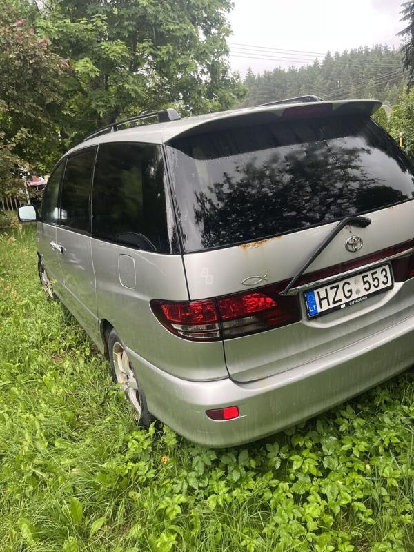 Toyota Previa 2005 Viļņa, ar dzinēja tilpumu 2.00 L un nobraukumu 300 tūkst. km par 680 €, foto 6 vietnē AUTOMOTO.COM.LV