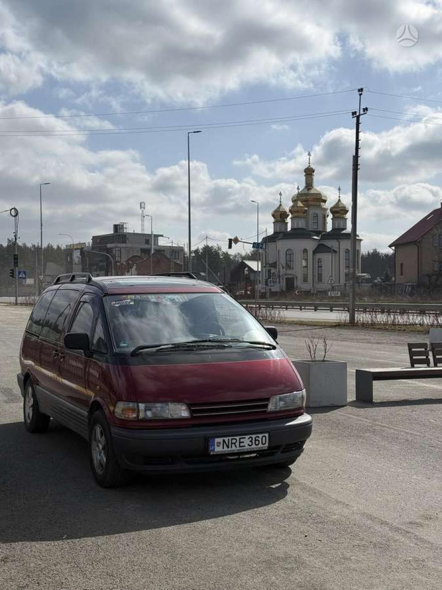 Красный Тойота Превиа 1998 в Вильнюс, объемом двигателя 2.44 л и пробегом 450 тыс. км за 3600 €, фото 25 на AUTOMOTO.COM.LV