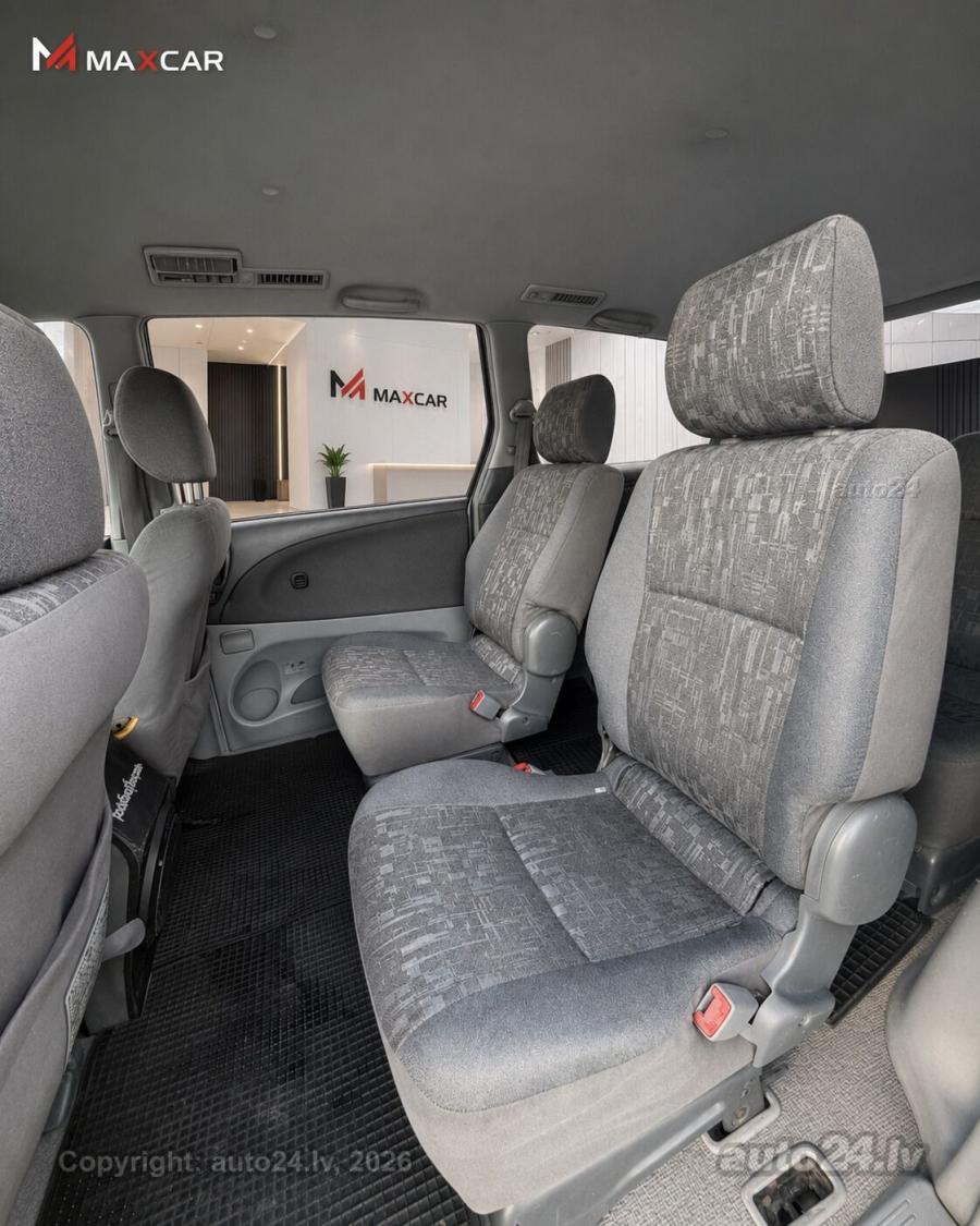Toyota Previa 2003 in Tallinn, with an engine capacity of 2.00 L and mileage of 297 thousand km for 2499 €, photo 6 on AUTOMOTO.COM.LV
