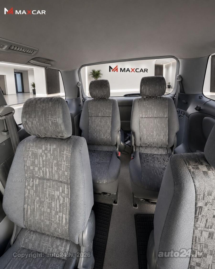 Toyota Previa 2003 in Tallinn, with an engine capacity of 2.00 L and mileage of 297 thousand km for 2499 €, photo 7 on AUTOMOTO.COM.LV