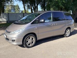 Dzeltens Toyota Previa 2005 Liepāja, ar dzinēja tilpumu 2.00 L un nobraukumu 237 tūkst. km par 1500 €, foto 3 vietnē AUTOMOTO.COM.LV