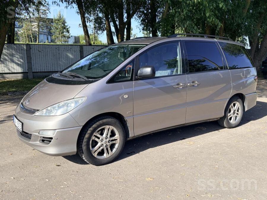 Dzeltens Toyota Previa 2005 Liepāja, ar dzinēja tilpumu 2.00 L un nobraukumu 237 tūkst. km par 1500 €, foto 3 vietnē AUTOMOTO.COM.LV