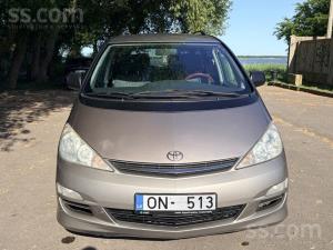 Dzeltens Toyota Previa 2005 Liepāja, ar dzinēja tilpumu 2.00 L un nobraukumu 237 tūkst. km par 1500 €, foto 8 vietnē AUTOMOTO.COM.LV