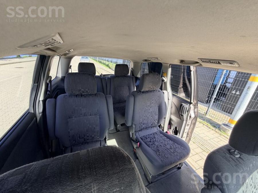Dzeltens Toyota Previa 2005 Liepāja, ar dzinēja tilpumu 2.00 L un nobraukumu 237 tūkst. km par 1500 €, foto 16 vietnē AUTOMOTO.COM.LV