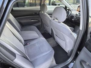 Melns Toyota Prius 2005 Viļņa, ar dzinēja tilpumu 1.50 L un nobraukumu 240 tūkst. km par 2200 €, foto 6 vietnē AUTOMOTO.COM.LV