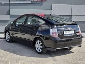 Черный Тойота Приус 2006 в Паневежис, объемом двигателя 1.50 л и пробегом 330 тыс. км за 2650 €, фото 7 на AUTOMOTO.COM.LV