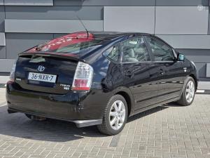 Черный Тойота Приус 2006 в Паневежис, объемом двигателя 1.50 л и пробегом 330 тыс. км за 2650 €, фото 9 на AUTOMOTO.COM.LV