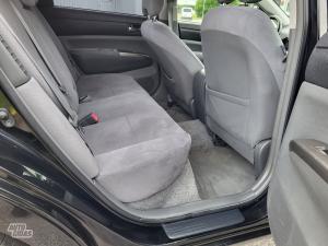 Black Toyota Prius 2007 in Vilnius, with an engine capacity of 1.50 L and mileage of 262 thousand km for 3299 €, photo 20 on AUTOMOTO.COM.LV