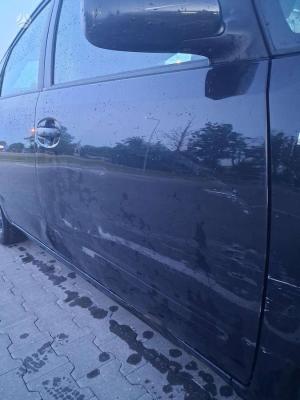 Melns Toyota Prius 2007 Kauņa, ar dzinēja tilpumu 1.50 L un nobraukumu 329 tūkst. km par 3000 €, foto 7 vietnē AUTOMOTO.COM.LV