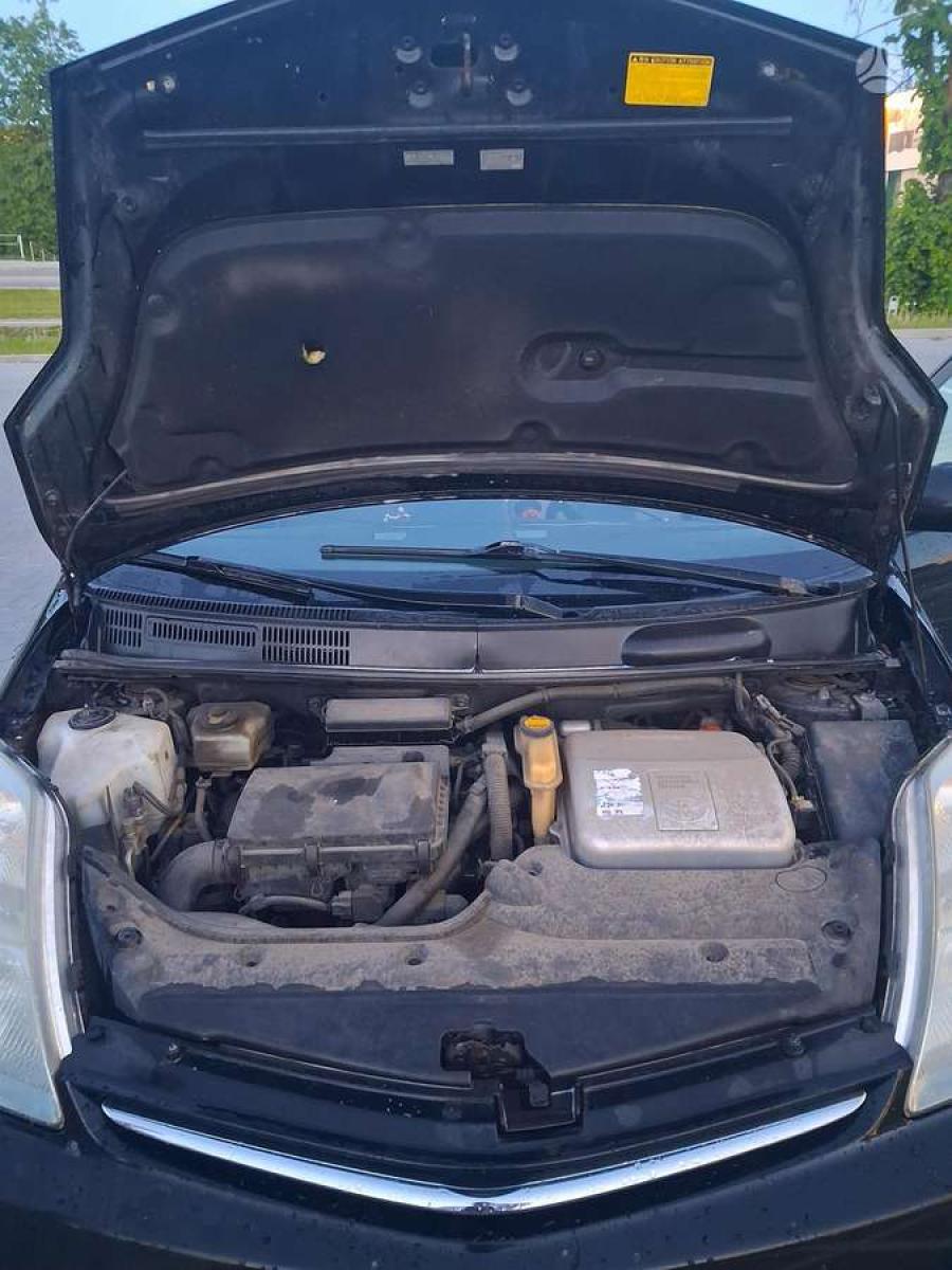 Melns Toyota Prius 2007 Kauņa, ar dzinēja tilpumu 1.50 L un nobraukumu 329 tūkst. km par 3000 €, foto 13 vietnē AUTOMOTO.COM.LV