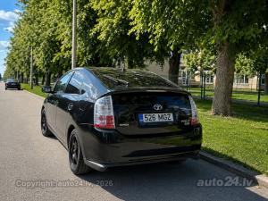 Black Toyota Prius 2007 in Tallinn, with an engine capacity of 1.50 L and mileage of 269 thousand km for 2970 €, photo  on AUTOMOTO.COM.LV