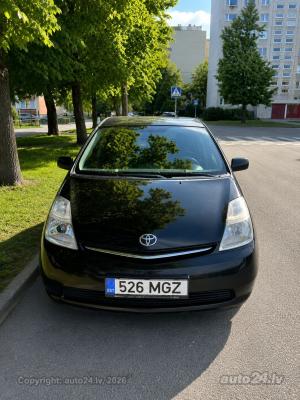 Melns Toyota Prius 2007 Tallina, ar dzinēja tilpumu 1.50 L un nobraukumu 269 tūkst. km par 2970 €, foto 3 vietnē AUTOMOTO.COM.LV