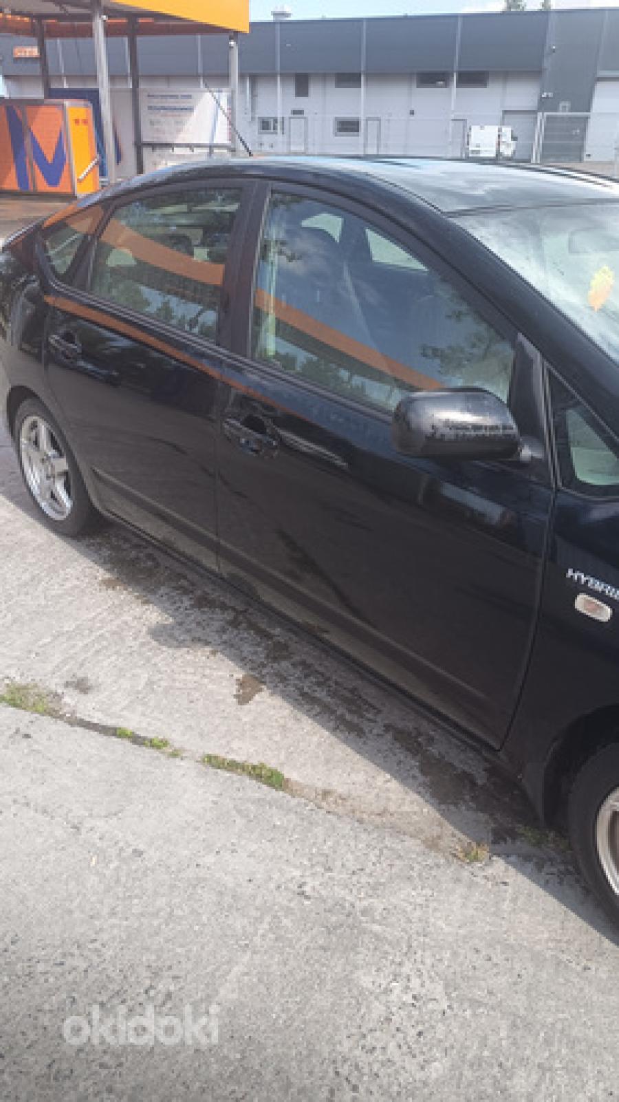 Melns Toyota Prius 2008 Tallina, ar dzinēja tilpumu 0.00 L un nobraukumu 380 tūkst. km par 3300 €, foto 1 vietnē AUTOMOTO.COM.LV