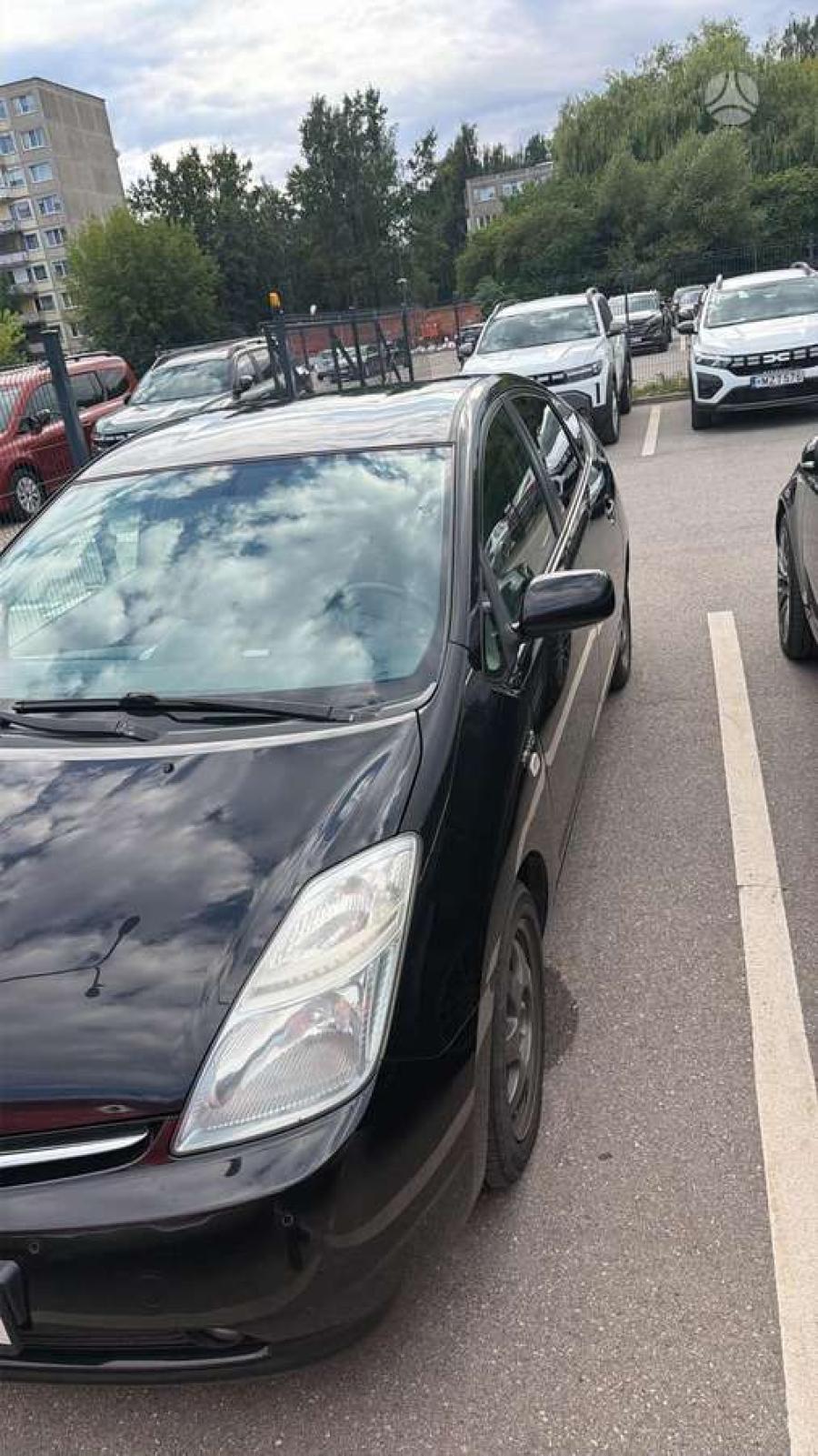 Melns Toyota Prius 2008 Kauņa, ar dzinēja tilpumu 1.50 L un nobraukumu 326 tūkst. km par 4749 €, foto 3 vietnē AUTOMOTO.COM.LV
