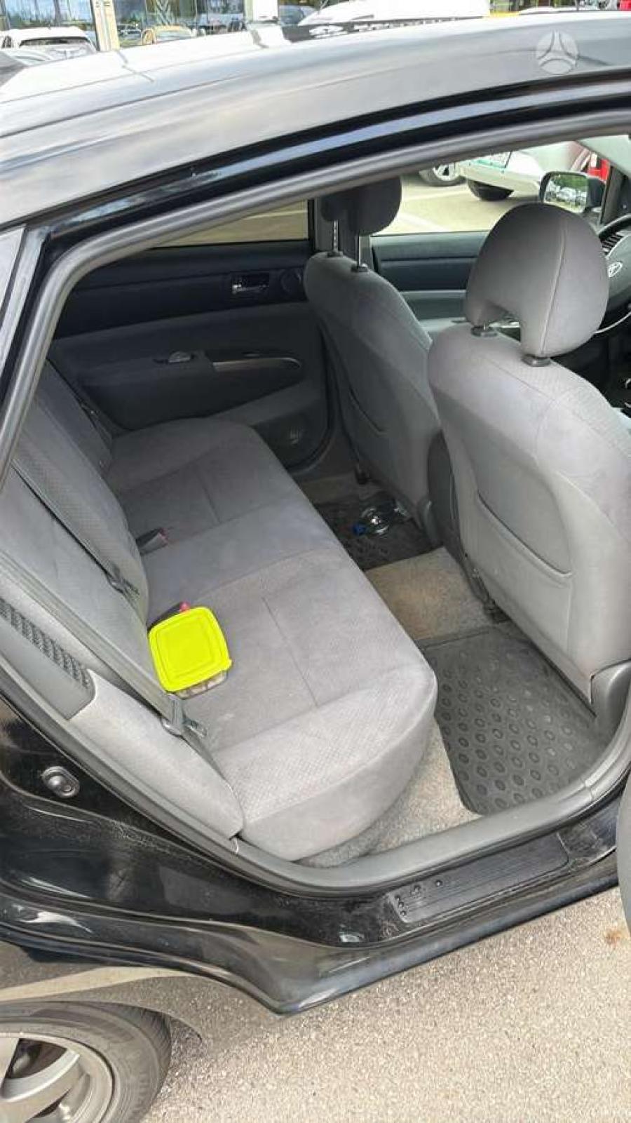 Melns Toyota Prius 2008 Kauņa, ar dzinēja tilpumu 1.50 L un nobraukumu 326 tūkst. km par 4749 €, foto 12 vietnē AUTOMOTO.COM.LV