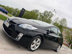 Black Toyota Prius 2009 in Narva, with an engine capacity of 1.80 L and mileage of 292 thousand km for 4999 €, photo 9 on AUTOMOTO.COM.LV
