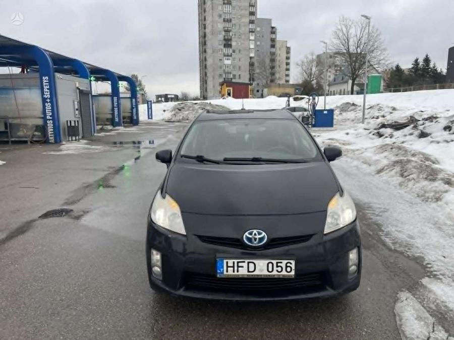 Melns Toyota Prius 2009 Kauņa, ar dzinēja tilpumu 1.80 L un nobraukumu 380 tūkst. km par 4500 €, foto 4 vietnē AUTOMOTO.COM.LV