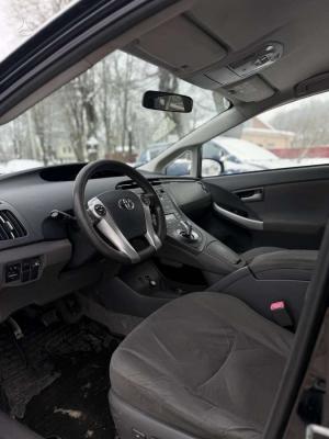 Melns Toyota Prius 2010 Viļņa, ar dzinēja tilpumu 1.80 L un nobraukumu 437 tūkst. km par 5450 €, foto 5 vietnē AUTOMOTO.COM.LV