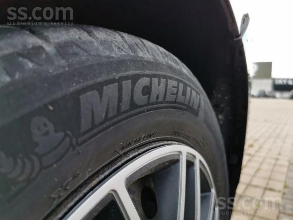 Черный Тойота Приус 2010 в Рига, объемом двигателя 1.80 л и пробегом 363 тыс. км за 4000 €, фото 6 на AUTOMOTO.COM.LV
