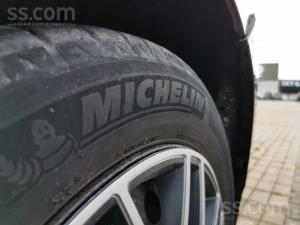Черный Тойота Приус 2010 в Рига, объемом двигателя 1.80 л и пробегом 363 тыс. км за 4000 €, фото 7 на AUTOMOTO.COM.LV
