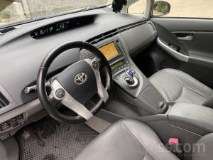 Черный Тойота Приус 2010 в Рига, объемом двигателя 1.80 л и пробегом 347 тыс. км за 5900 €, фото 7 на AUTOMOTO.COM.LV