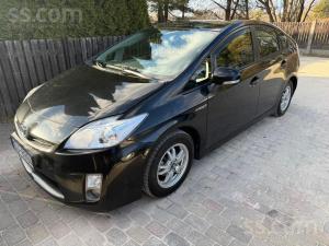 Black Toyota Prius 2010 in Riga, with an engine capacity of 1.80 L and mileage of 0 thousand km for 4500 €, photo  on AUTOMOTO.COM.LV